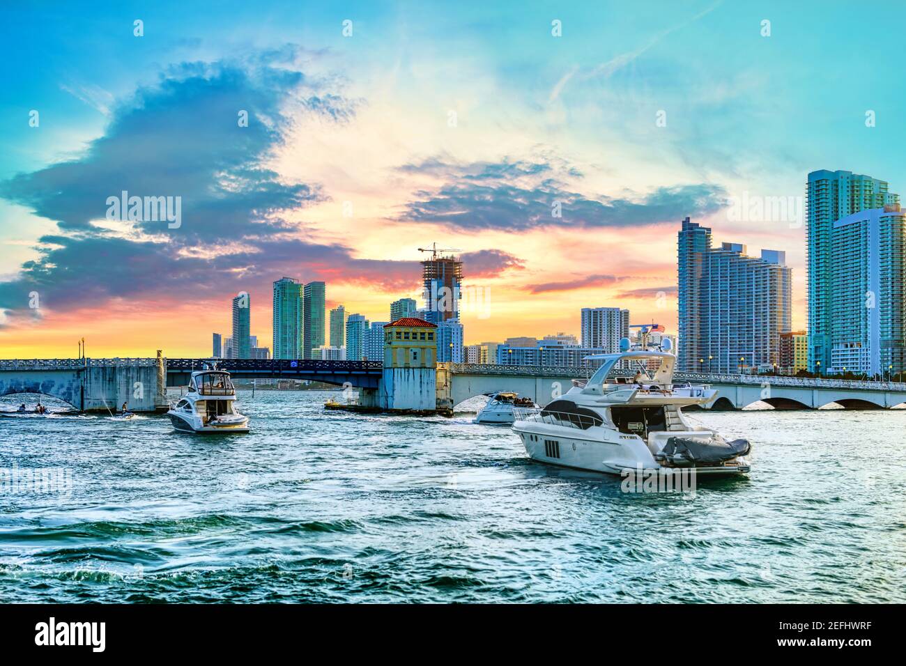 Outdoor nautical vessel hi-res stock photography and images - Alamy