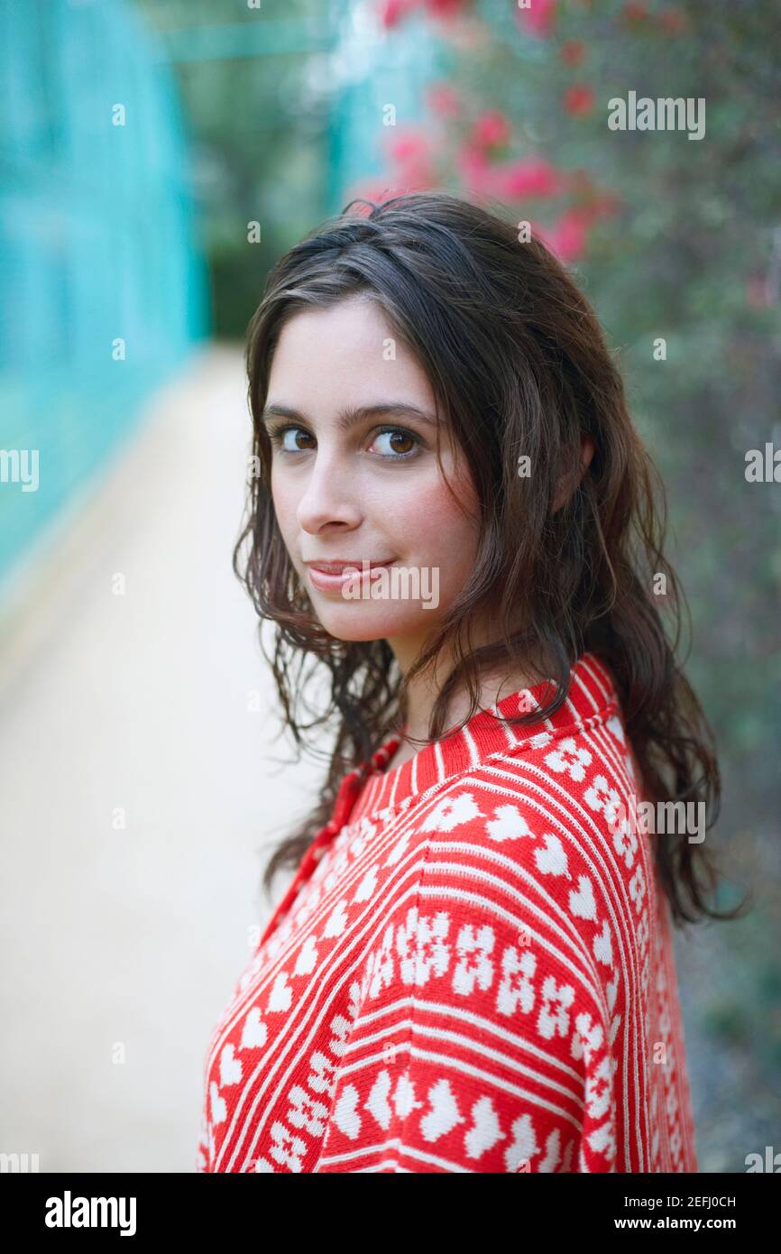 Side profile of a young woman posing Stock Photo - Alamy