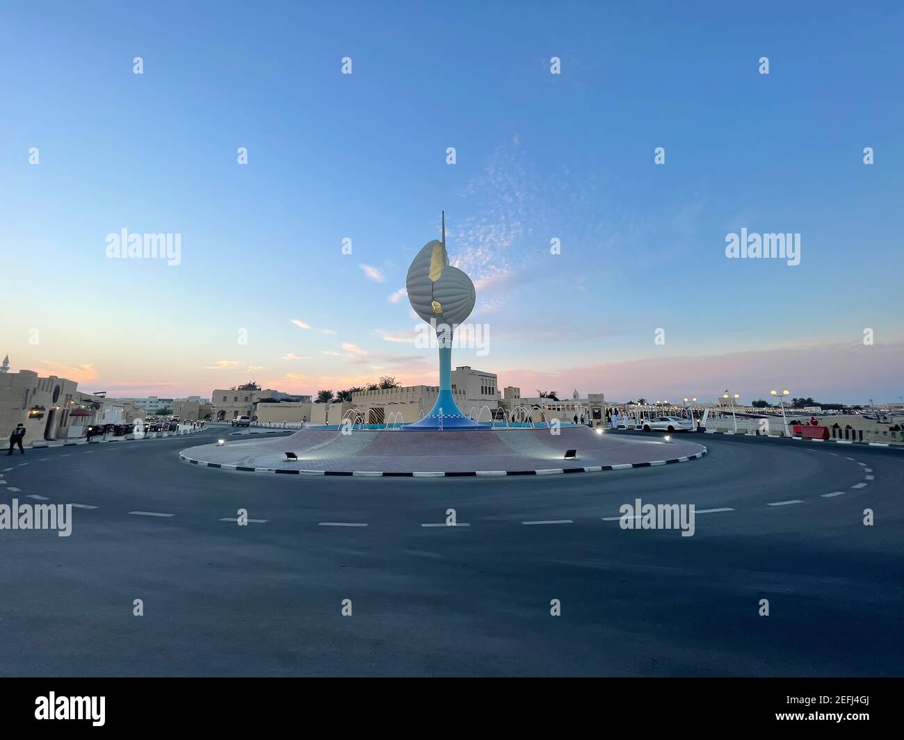 Souq Wakra Pearl Roundabout Stock Photo - Alamy