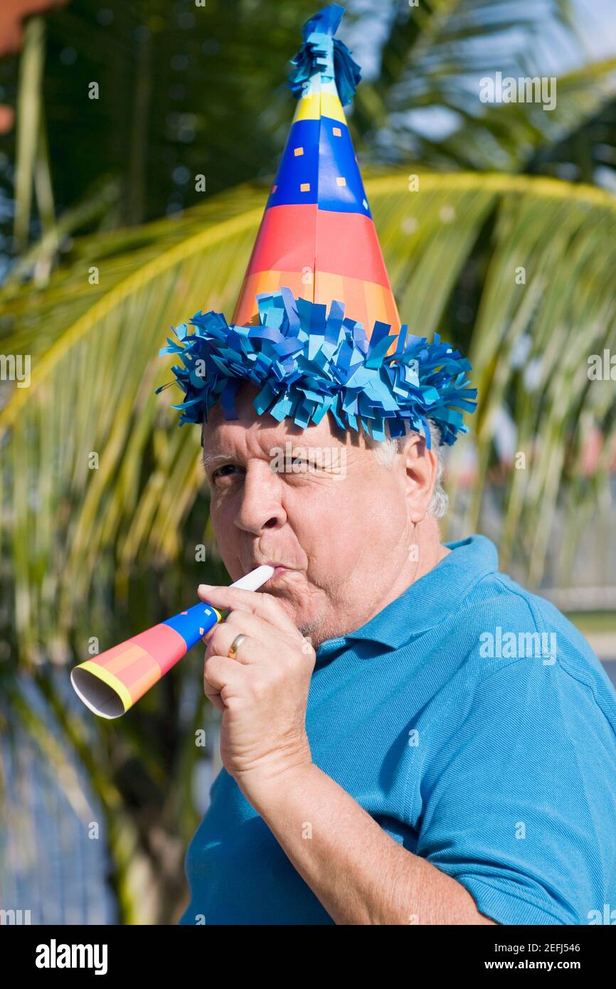 65 birthday hi-res stock photography and images - Alamy