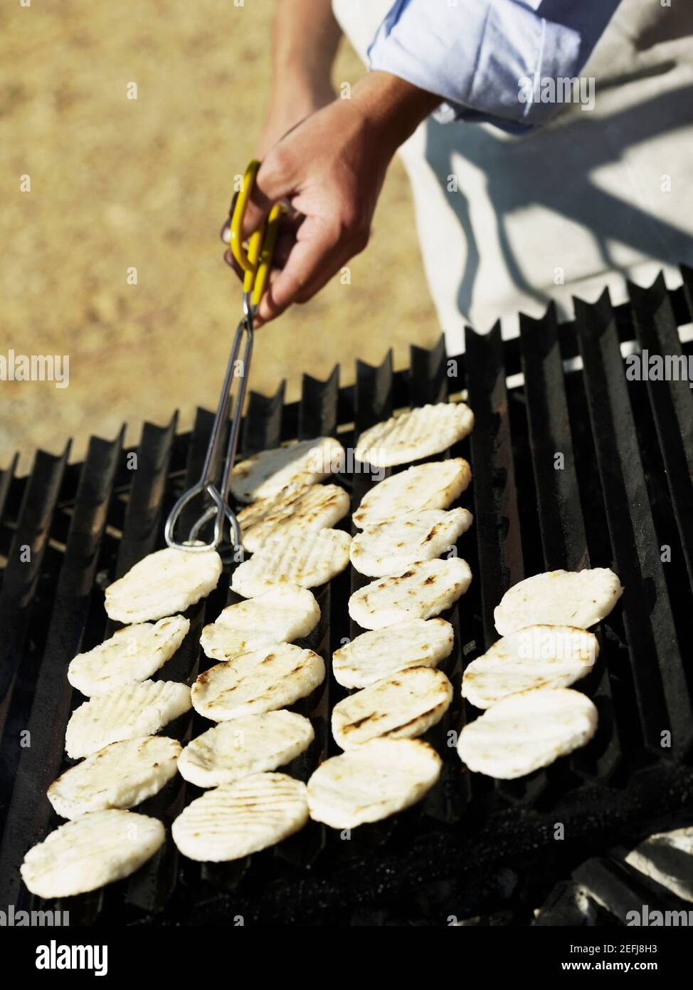 Cooking on a barbeque hi-res stock photography and images - Alamy