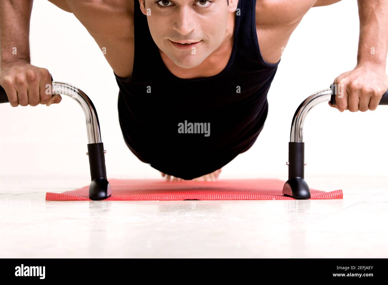 Latino male portrait 30s full body hi-res stock photography and images ...