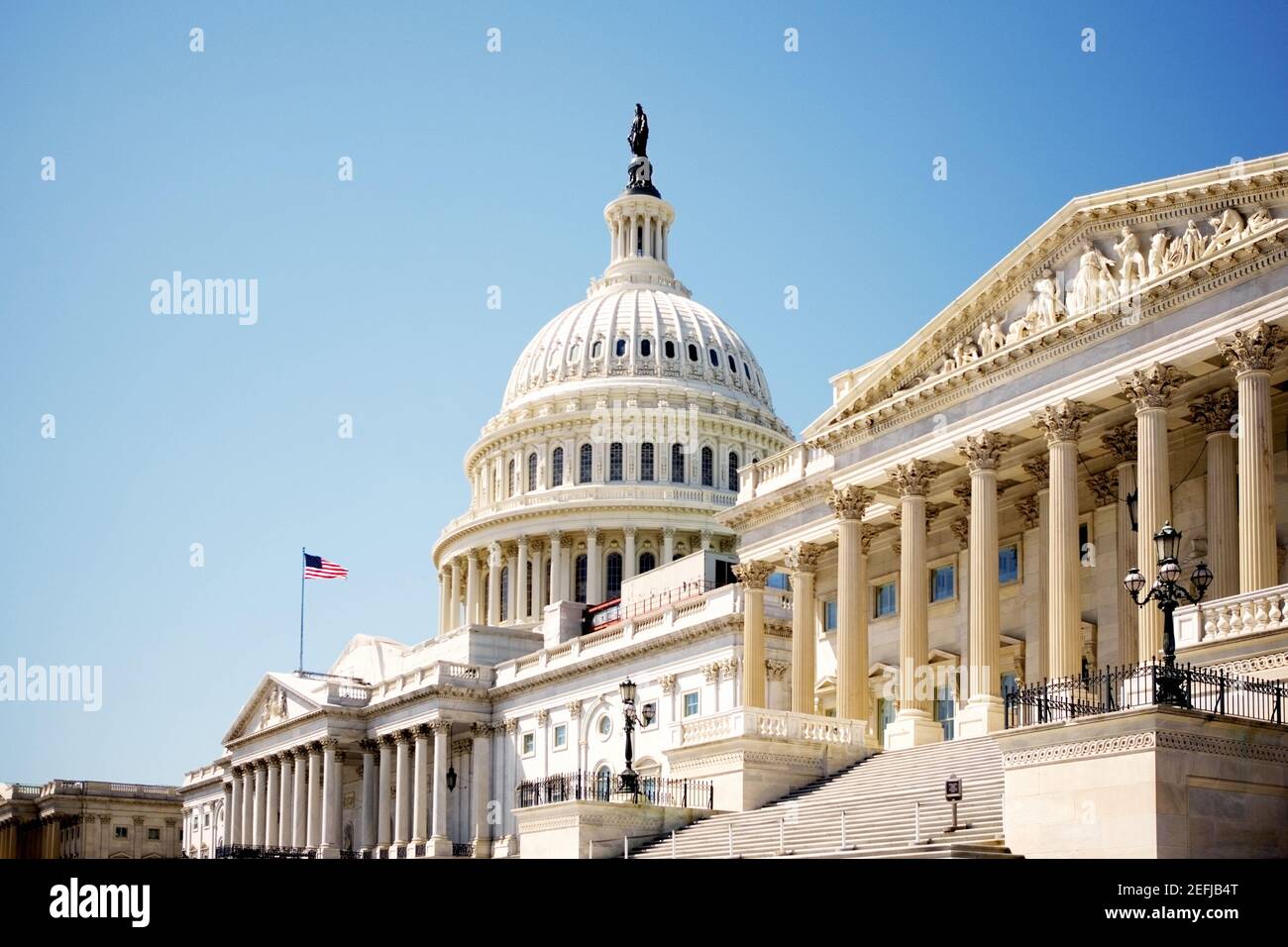 Facade of the United States Capitol Building, Washington DC, USA Stock ...