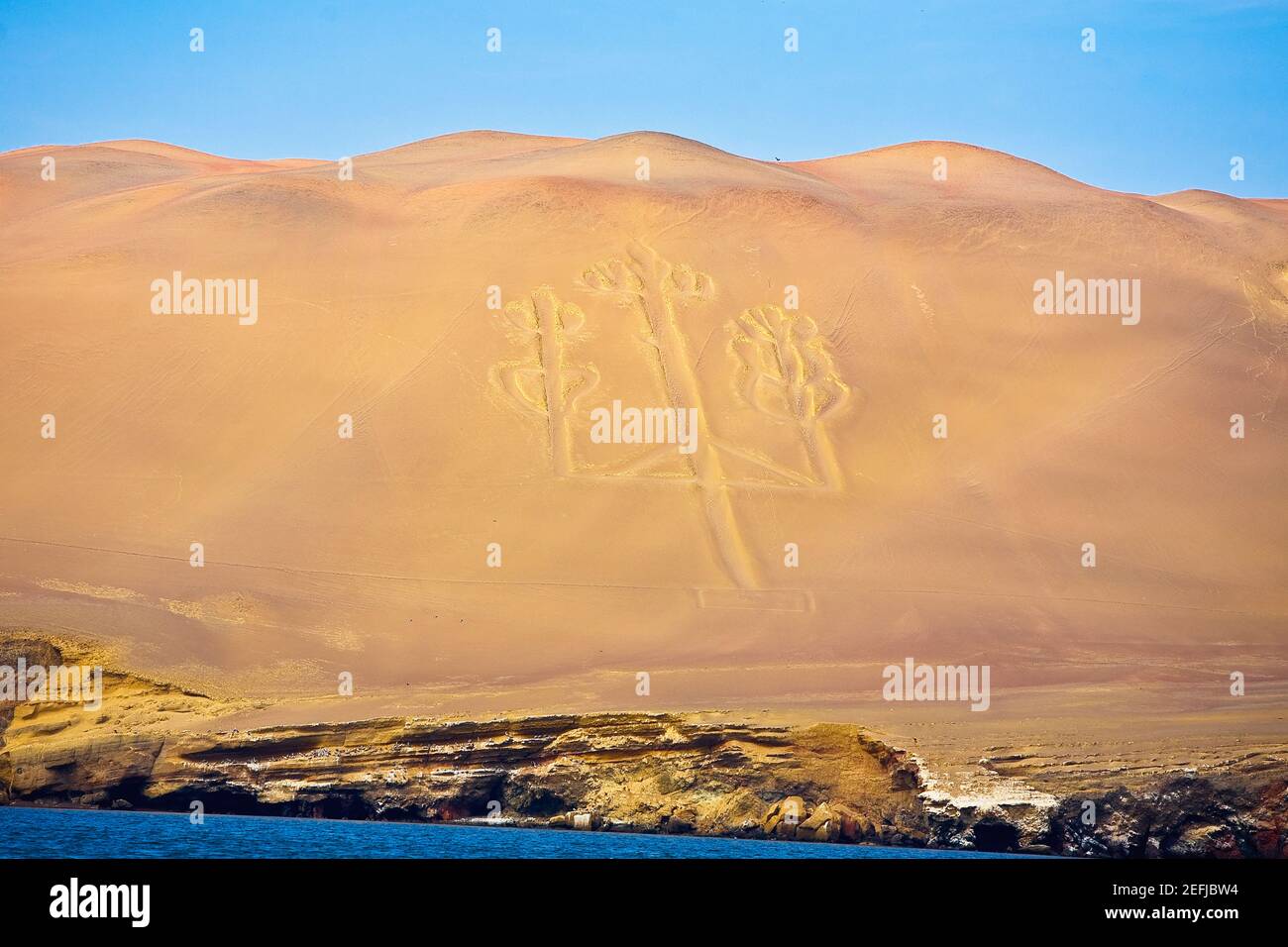 Design made on a sand dune, El Candelabro, Paracas, Paracas District ...