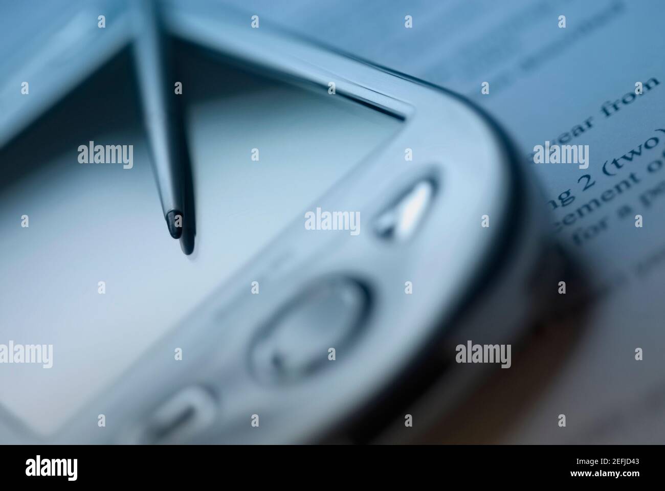 Close up of a personal data assistant with a digitized pen Stock Photo ...