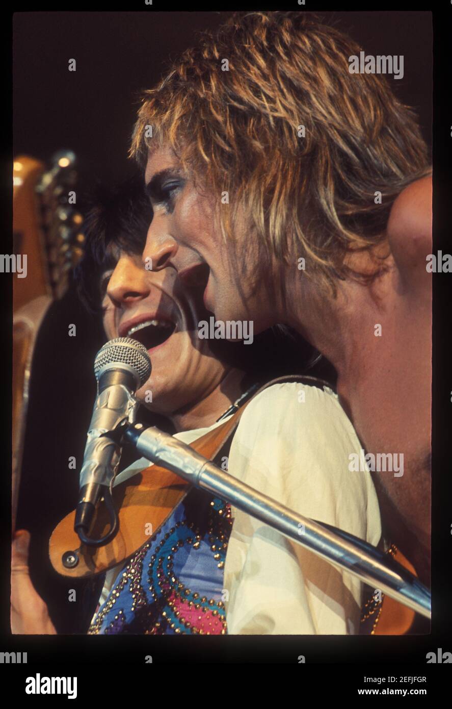 The faces 1975 hi-res stock photography and images - Alamy