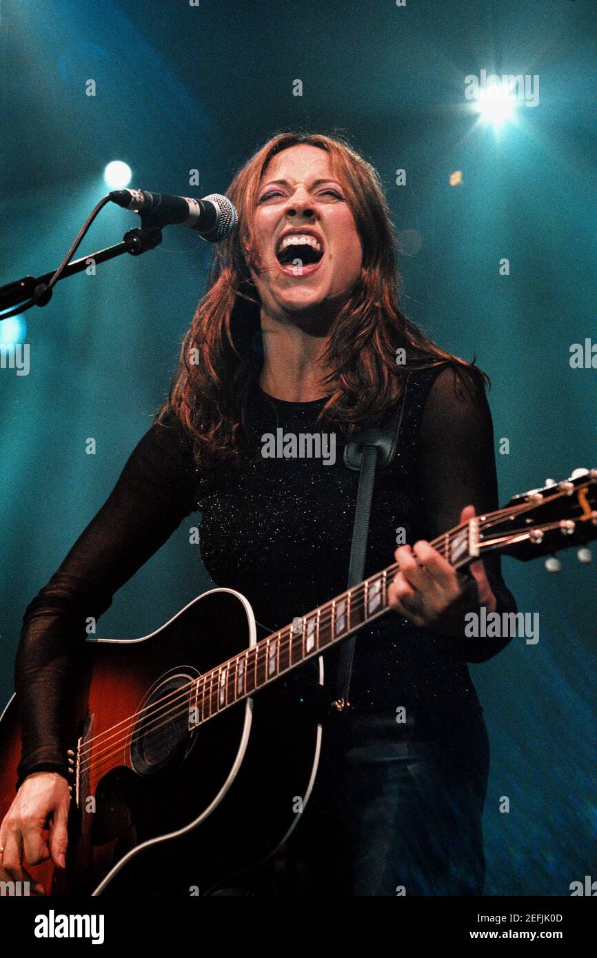 Sheryl crow 1997 hi-res stock photography and images - Alamy