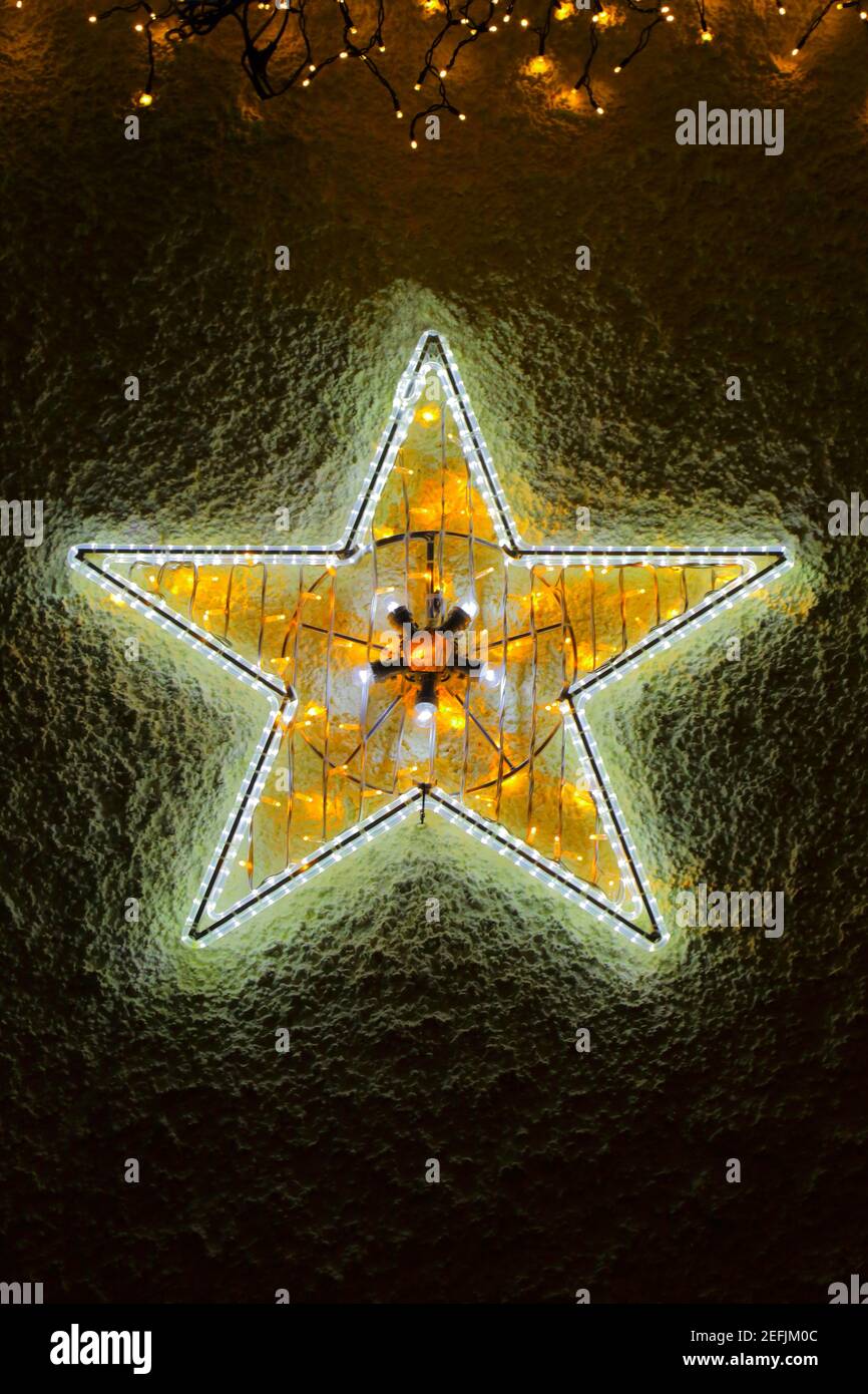 Neon star hi-res stock photography and images - Alamy