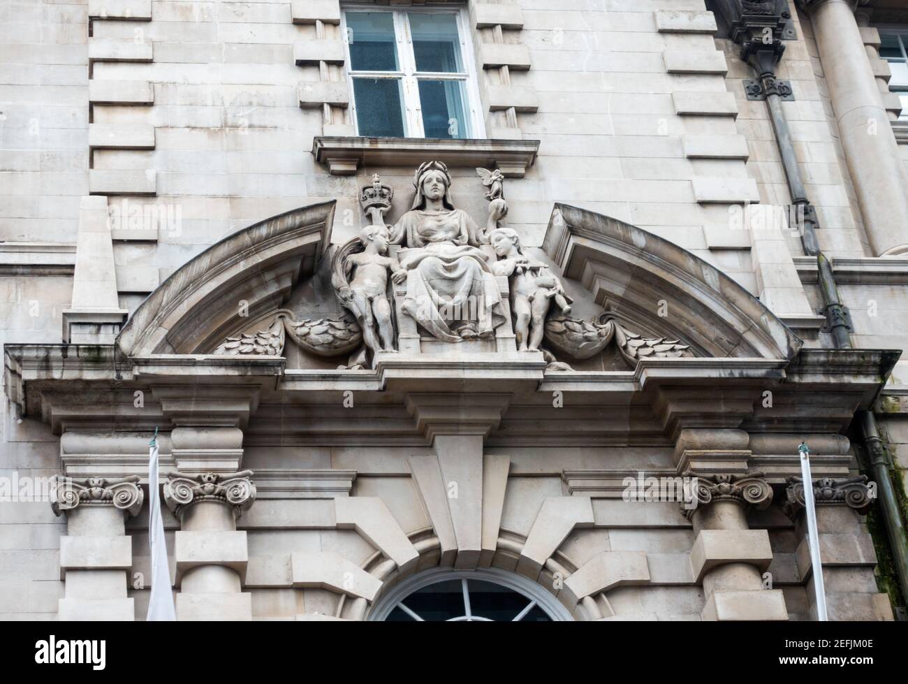 Grade ii listed royal insurance building hi-res stock photography and ...