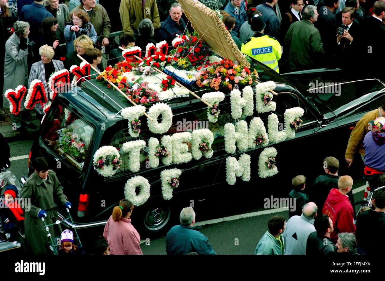 Ronnie kray funeral hi-res stock photography and images - Alamy