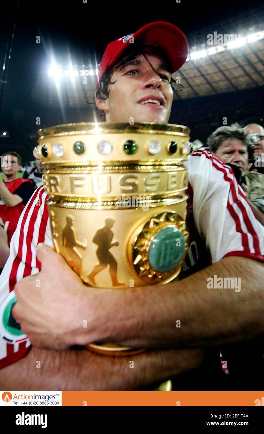 Olympic stadium cup celebration trophy cup hi-res stock photography and ...