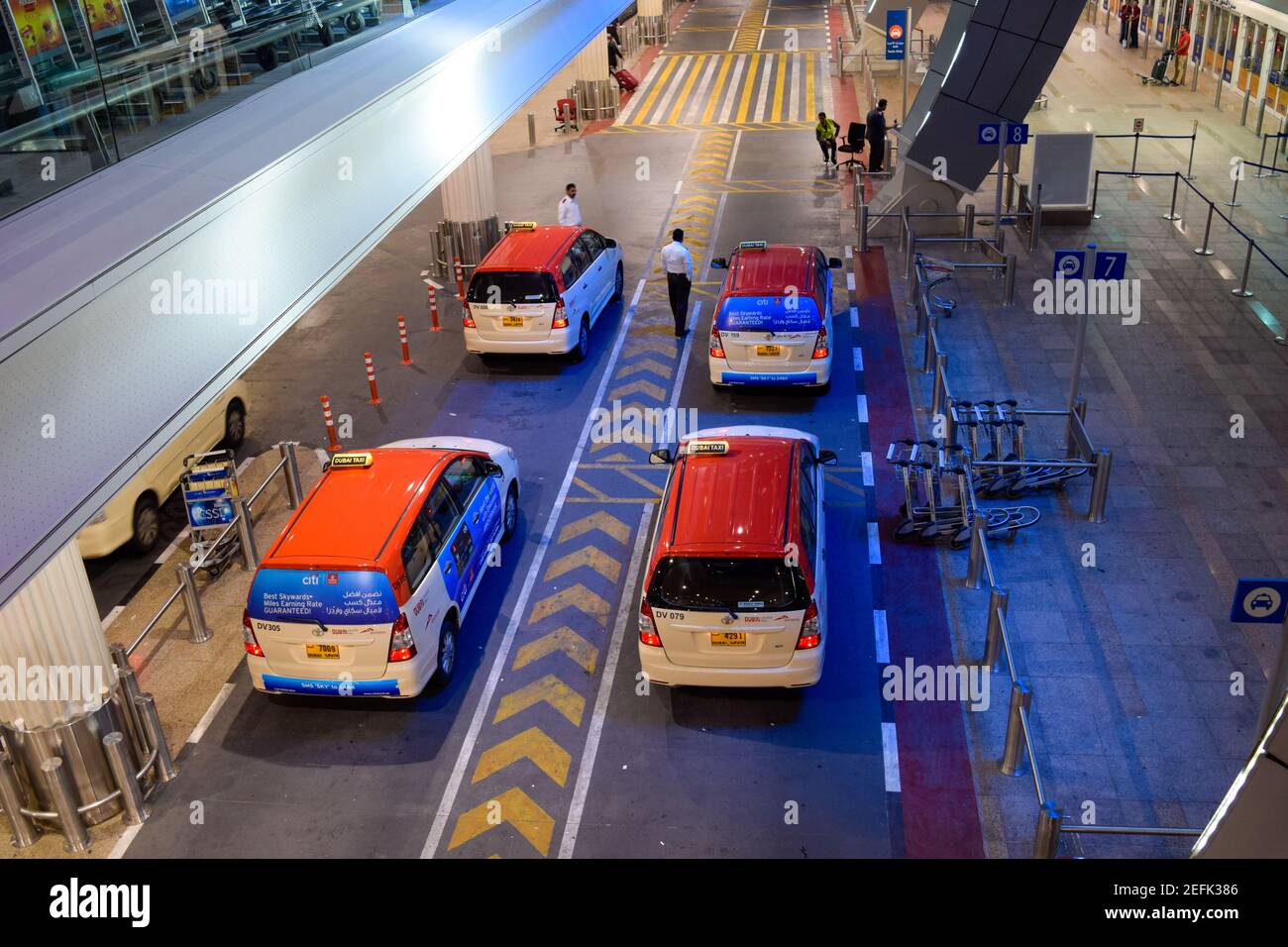 Emirates airline interior hi-res stock photography and images - Alamy