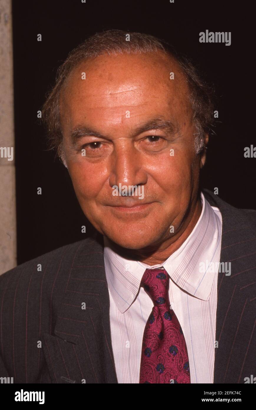 Robert Loggia Circa 1988. Credit: Ralph Dominguez/MediaPunch Stock Photo - Alamy