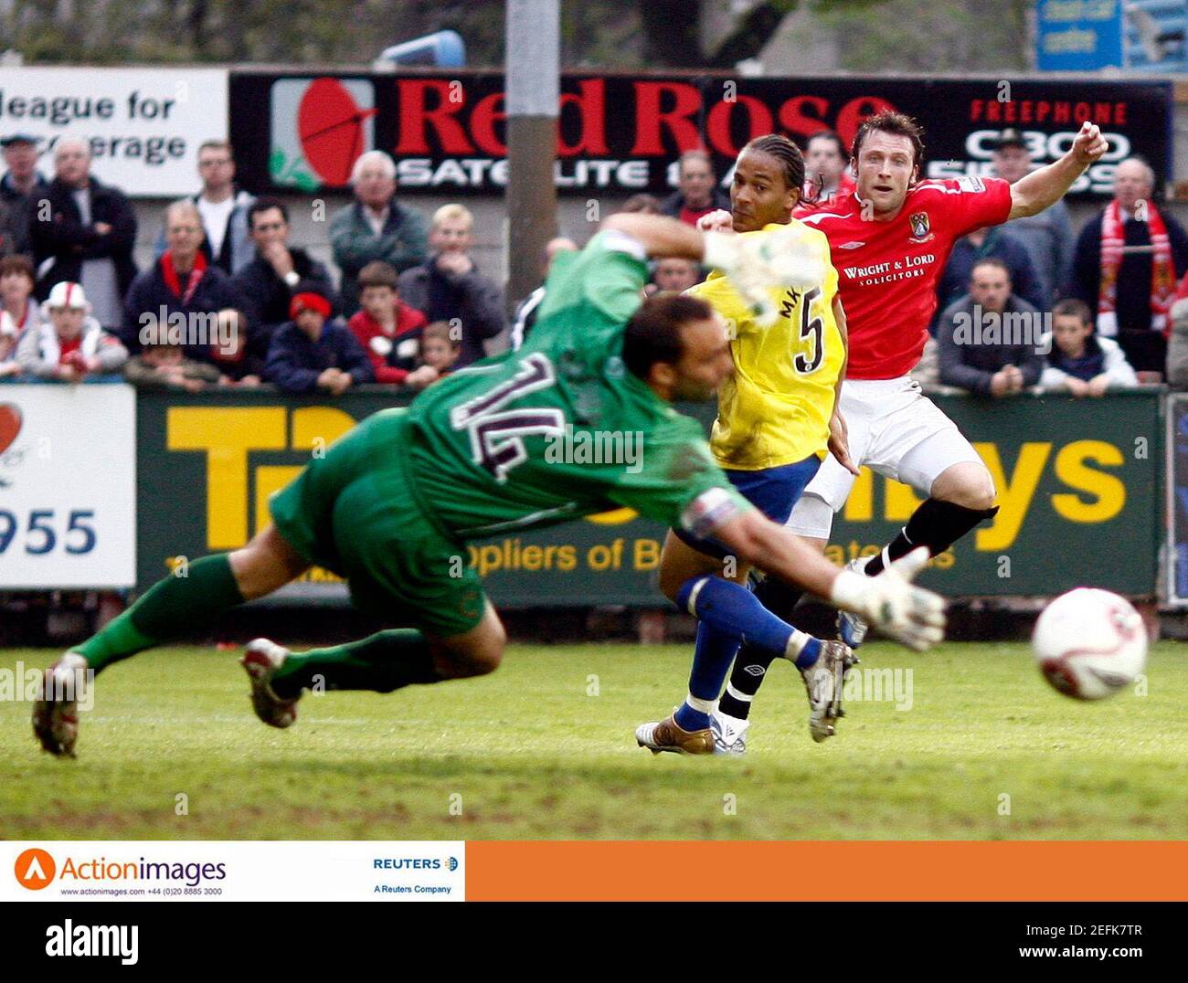 Garry thompson football hi-res stock photography and images - Alamy