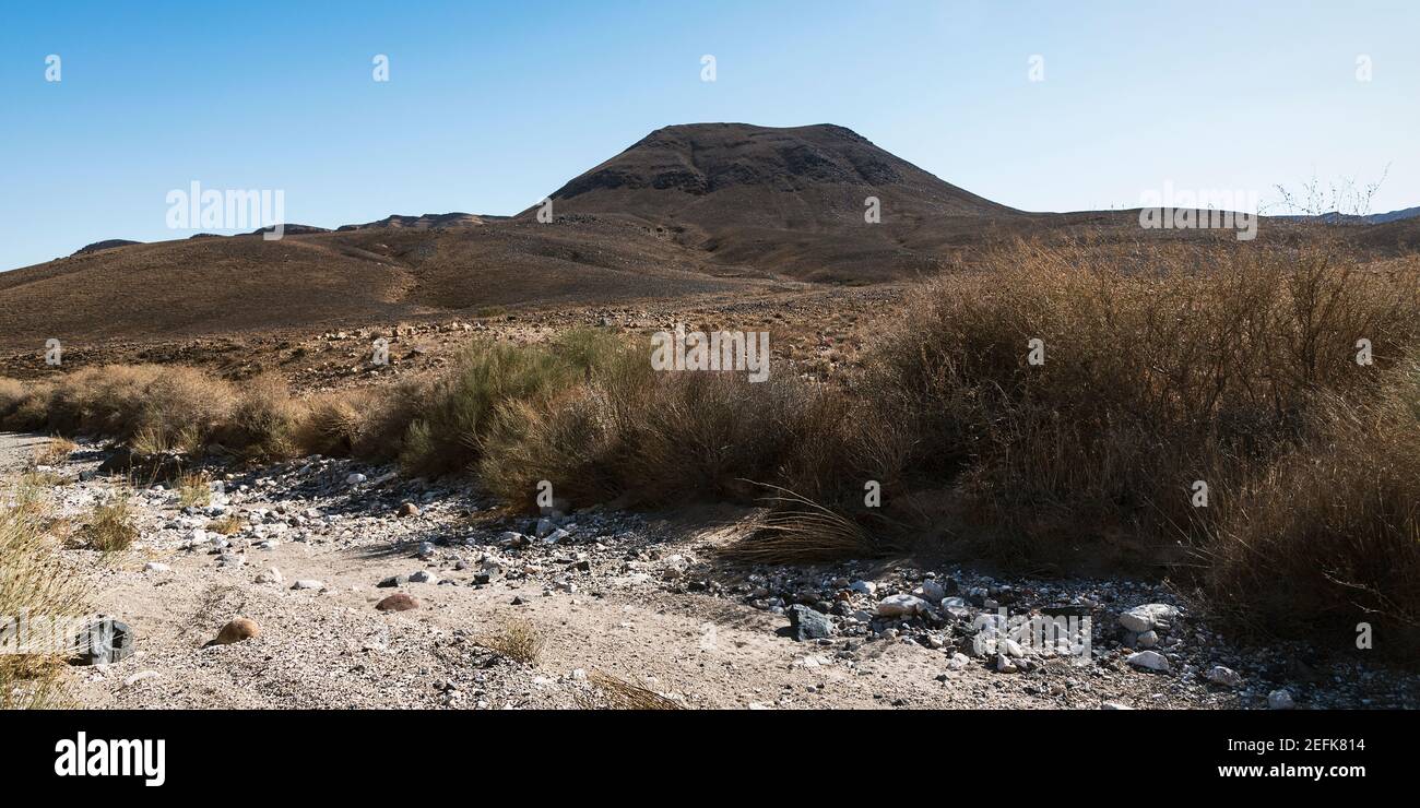 Israel mountain plateau negev hi-res stock photography and images - Alamy