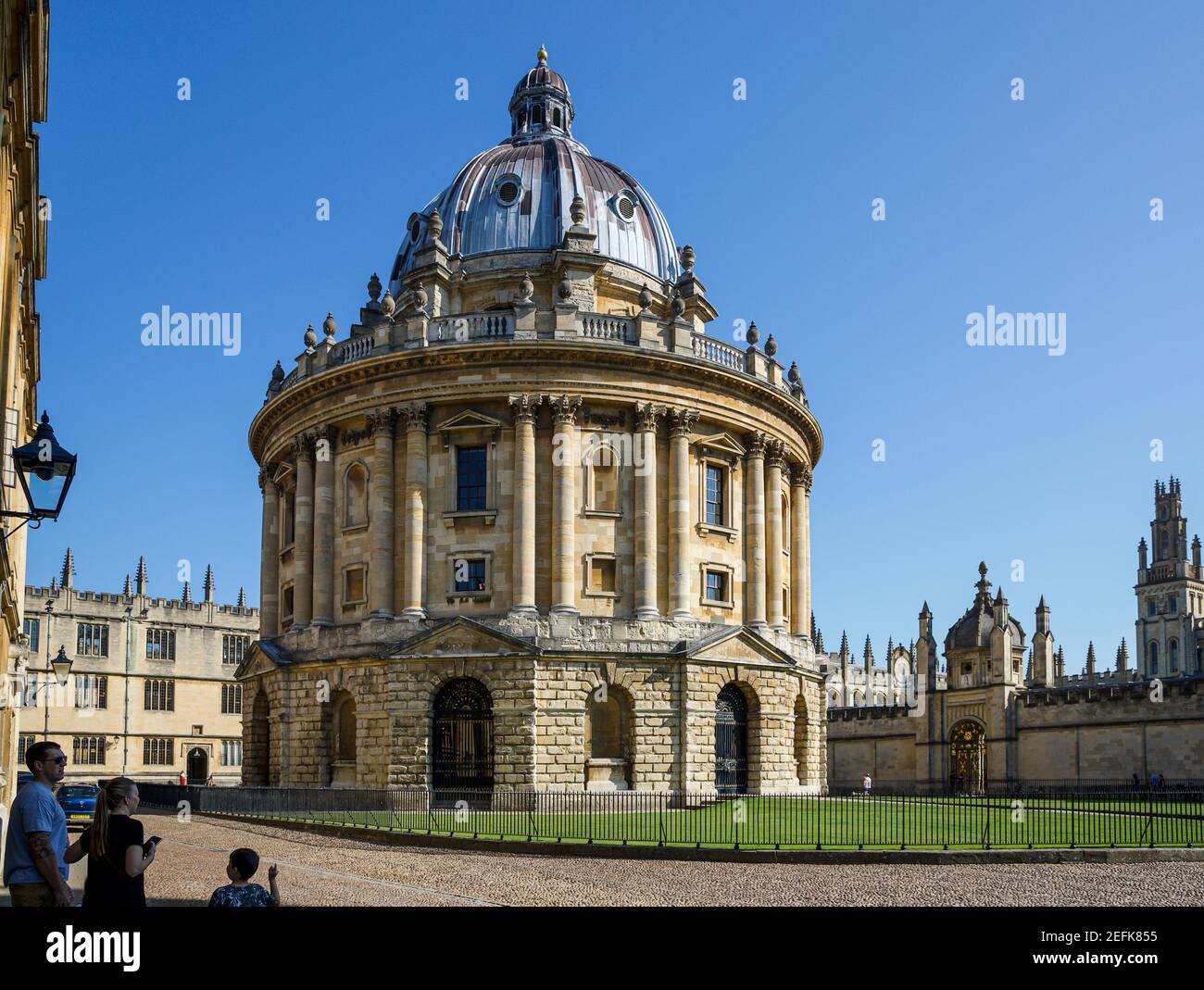 Dome oxford iconic buildings hi-res stock photography and images - Alamy