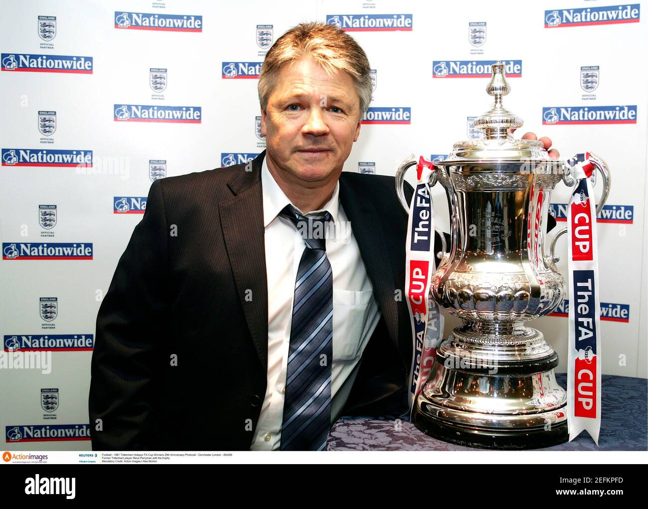 Fa cup winners 1981 hi-res stock photography and images - Alamy