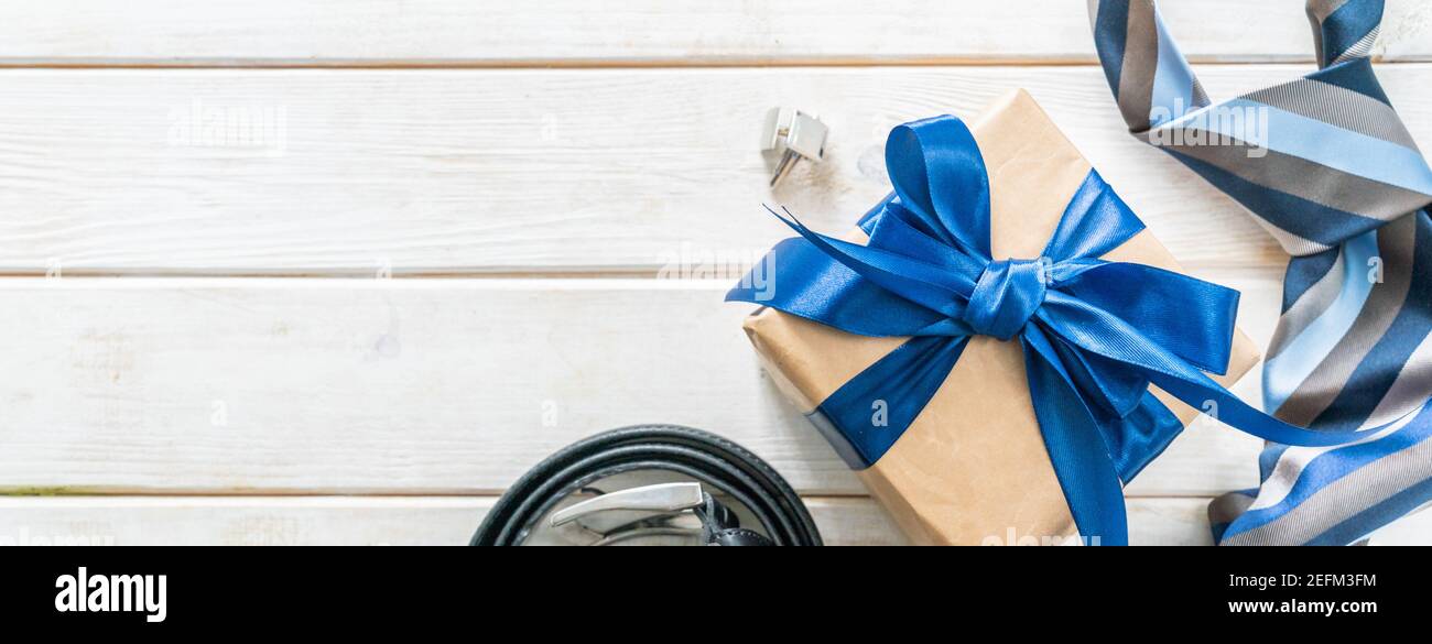 Dia dos pais concept fathers day - present, tie, belt, top view Stock ...