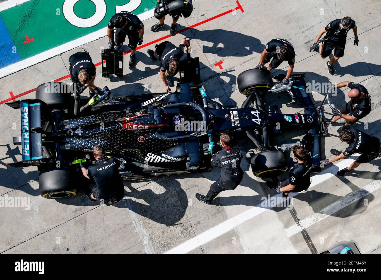 44 HAMILTON Lewis (gbr), Mercedes AMG F1 GP W11 Hybrid EQ Power+ ...