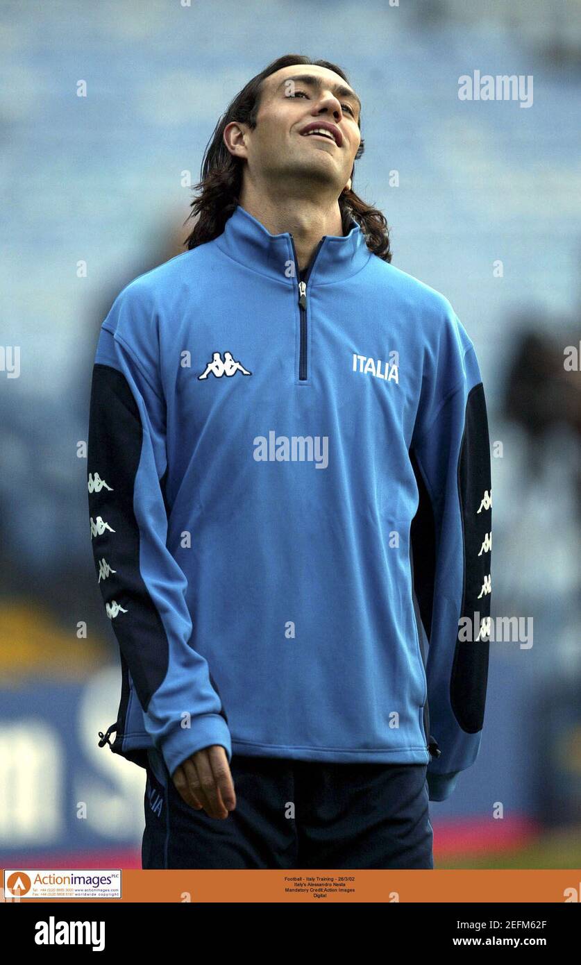 Alessandro Nesta Training High Resolution Stock Photography and Images ...