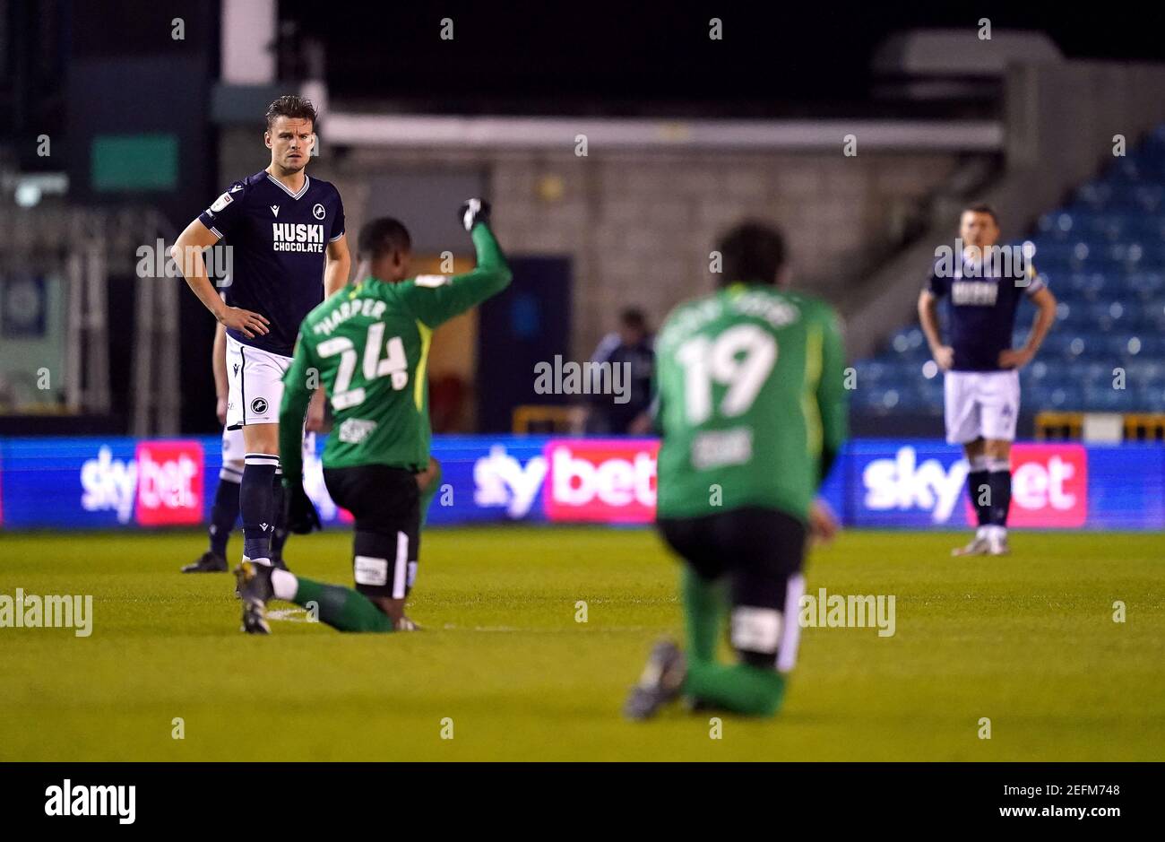 Matt smith of millwall hi-res stock photography and images - Alamy