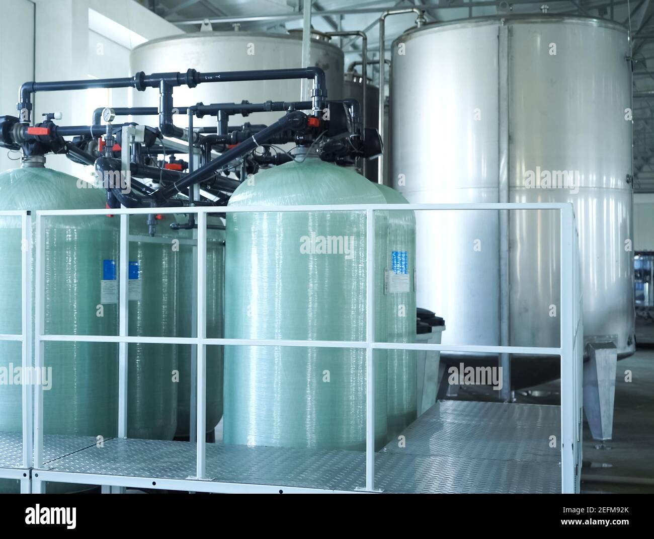 Soda filling with machine hi-res stock photography and images - Alamy