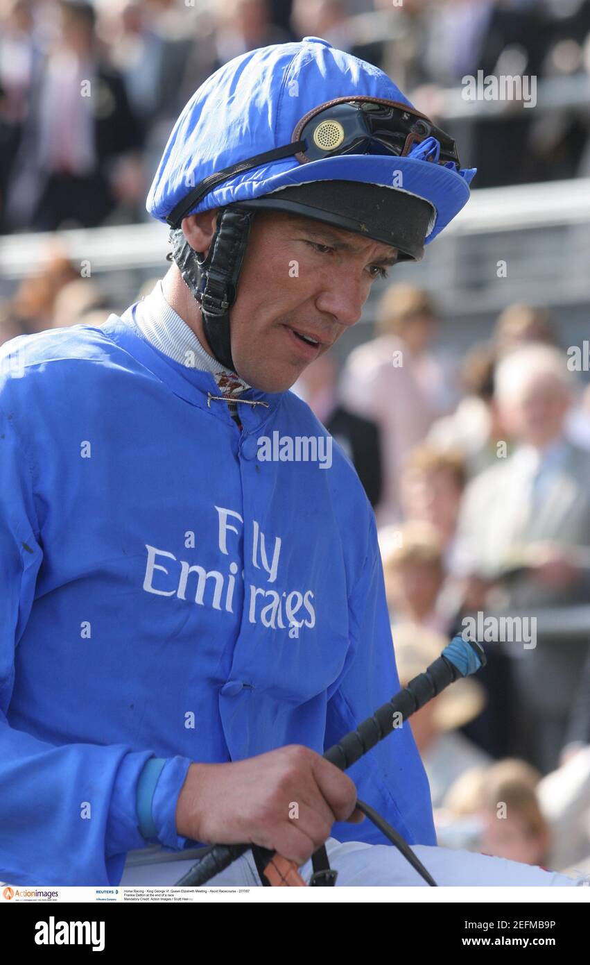 Frankie dettori queen elizabeth hi-res stock photography and images - Alamy
