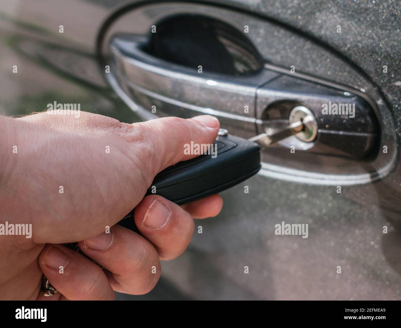 woman's hand opening a car Stock Photo - Alamy