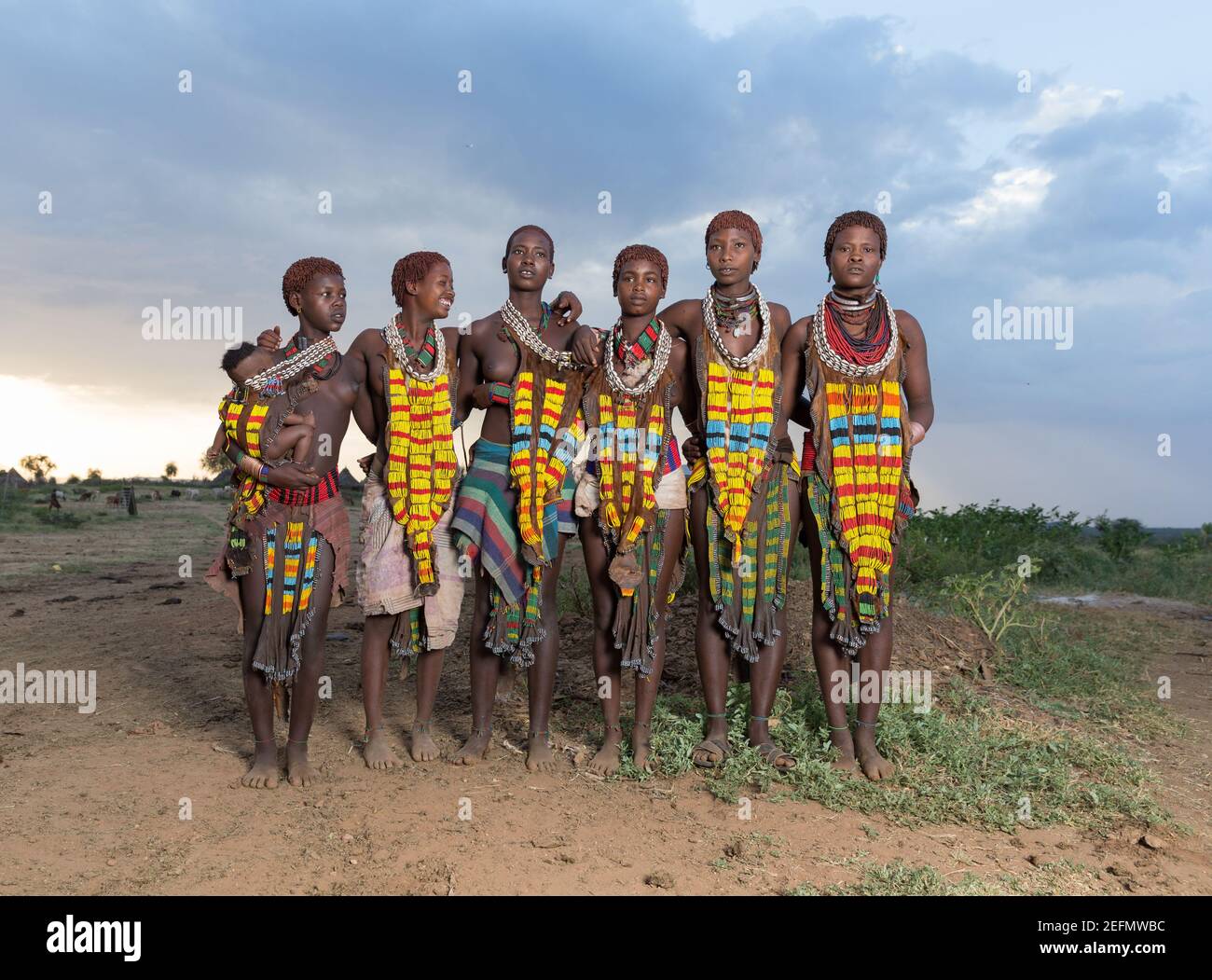 Woman sunrise ethiopia hi-res stock photography and images - Alamy
