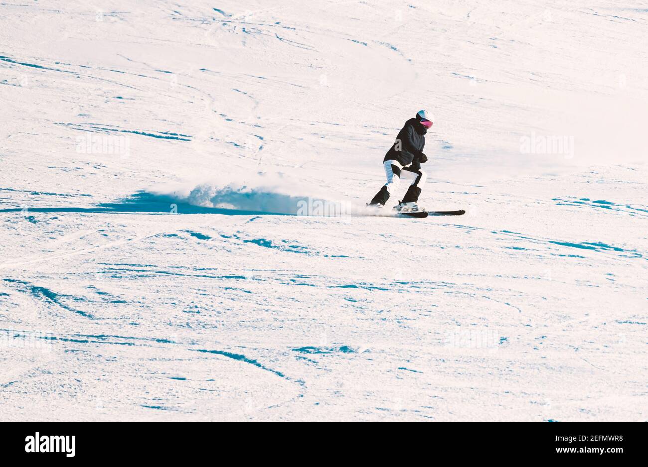 Piste alpine hi-res stock photography and images - Alamy