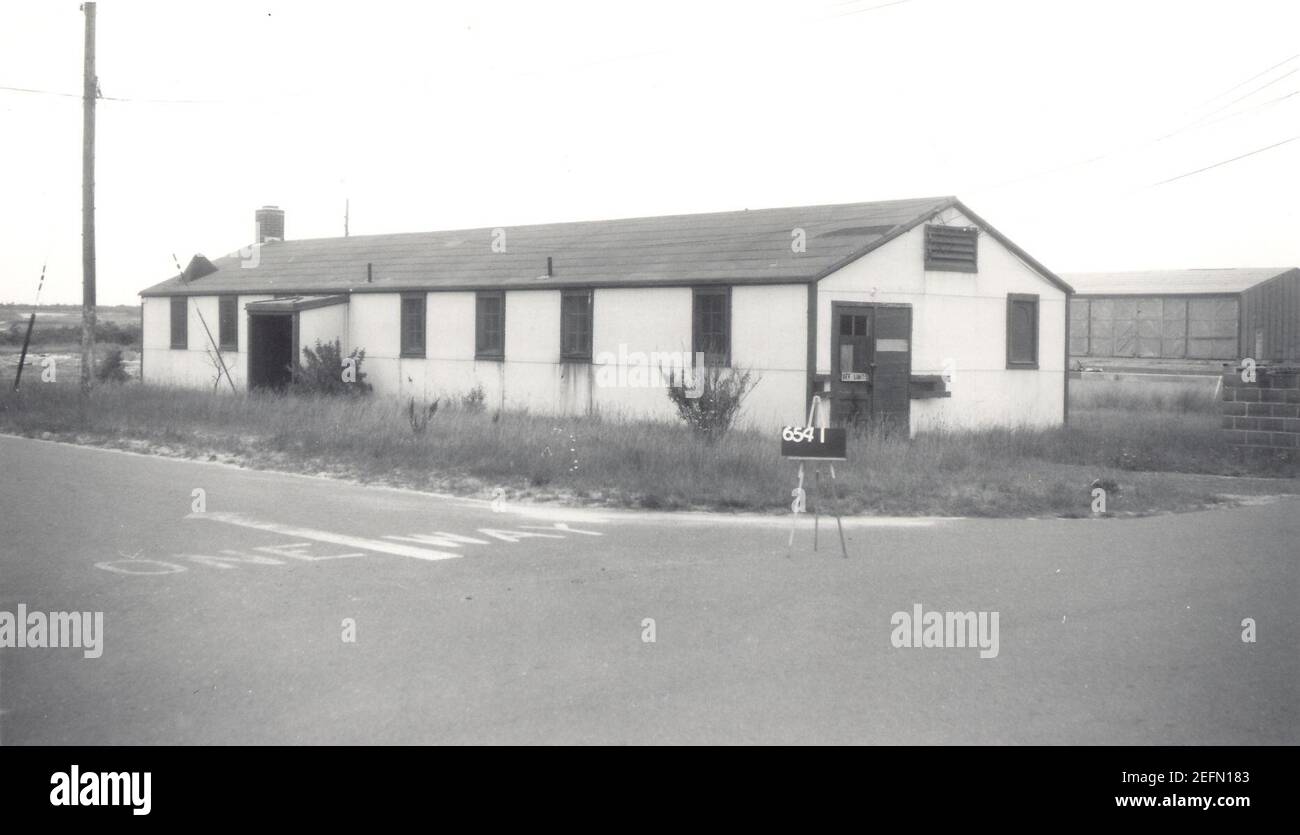 Officers club hi-res stock photography and images - Alamy