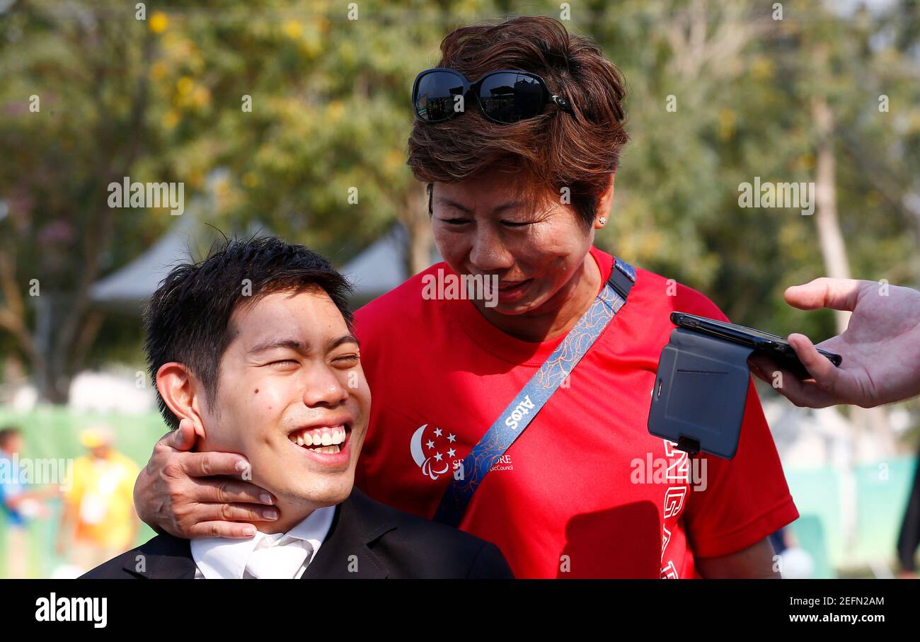 Test de dressage hi-res stock photography and images - Alamy