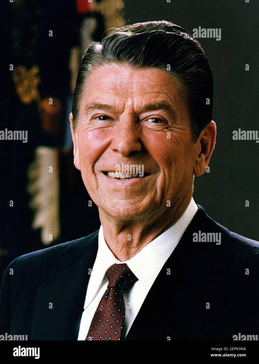 Official Portrait of President Reagan 1981-cropped Stock Photo - Alamy Official Portrait of President Reagan 1981-cropped Stock Photo - Alamy