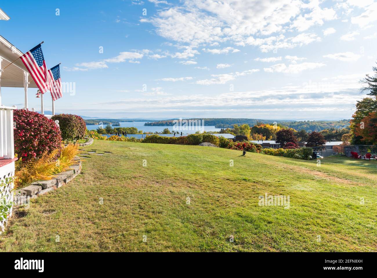 Colorful lake lawn hi-res stock photography and images - Alamy
