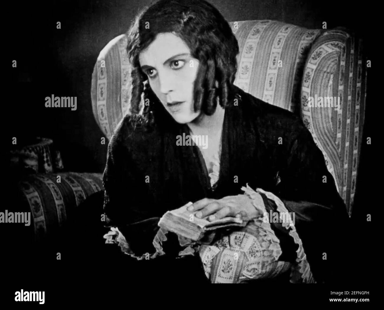 Greta Schroeder Nosferatu