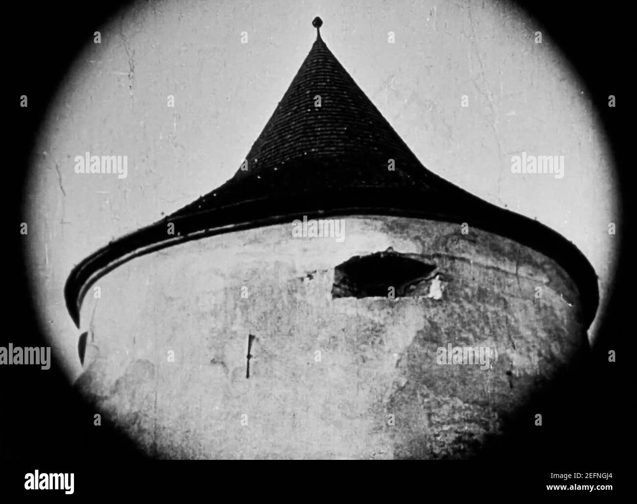 A scene from the (C)Film Arts Guild film : Nosferatu (1922). Plot ...