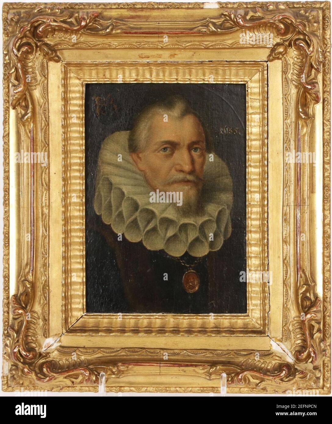 Man 1635 hi-res stock photography and images - Alamy