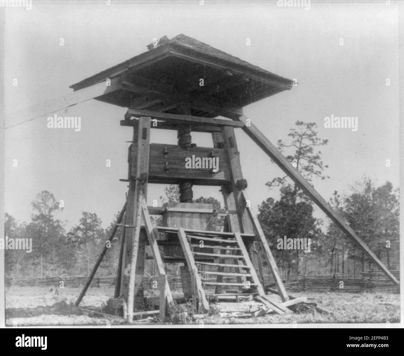 Cotton press hi-res stock photography and images - Alamy