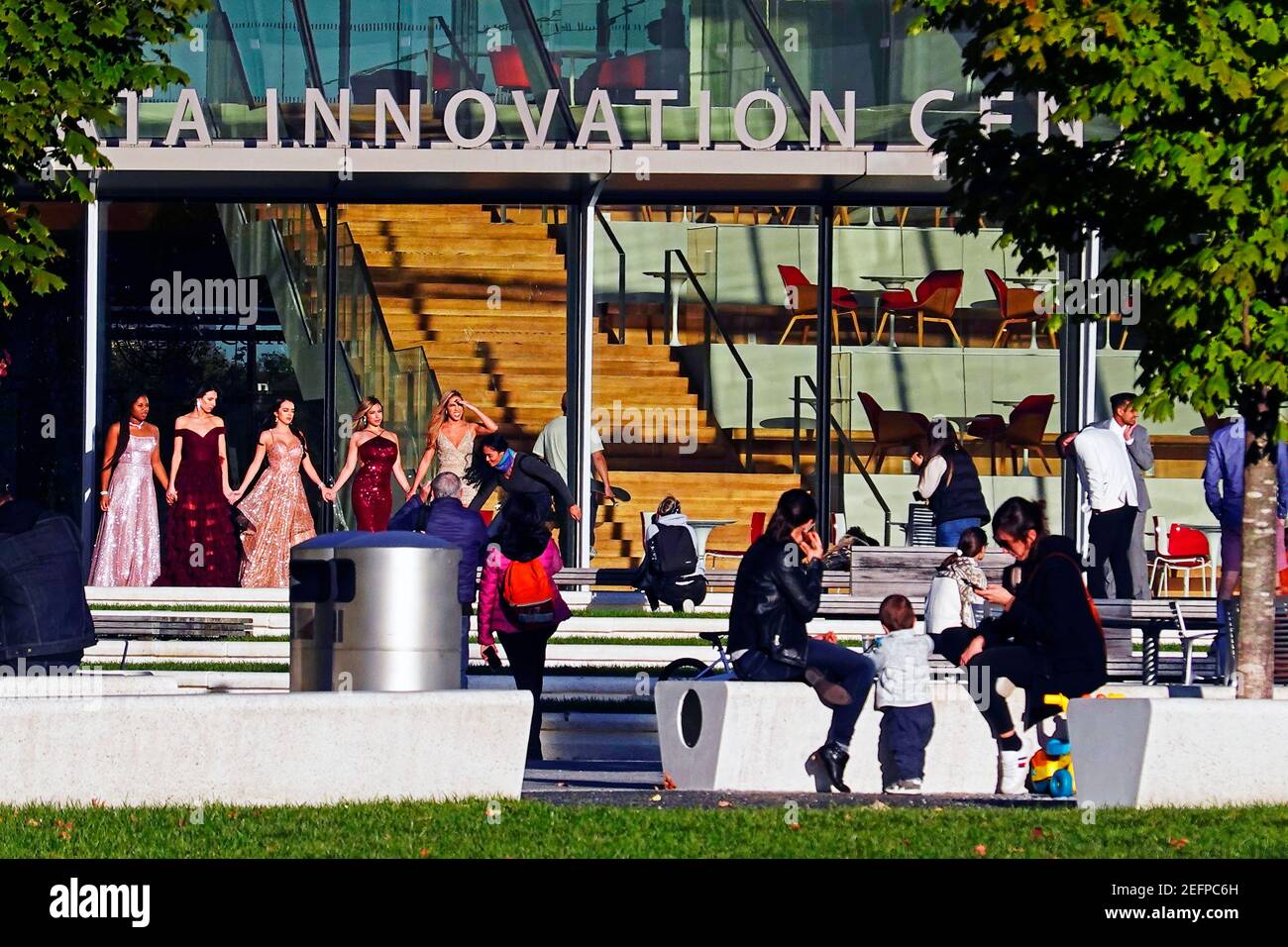 Tata innovation center at cornell tech hi-res stock photography and ...