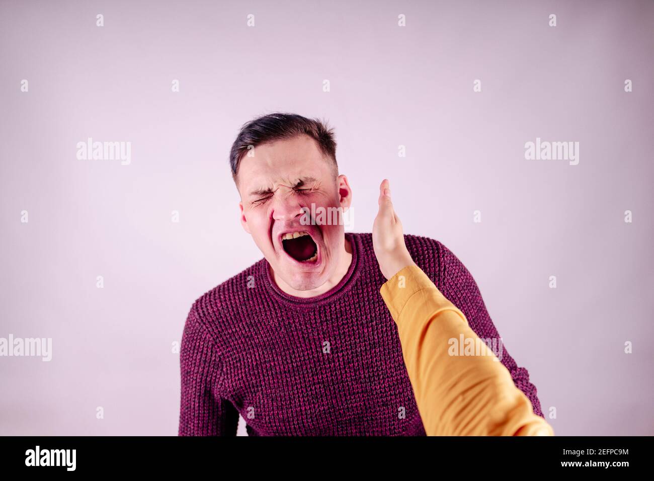 Couple man woman couple slapped hi-res stock photography and images - Alamy