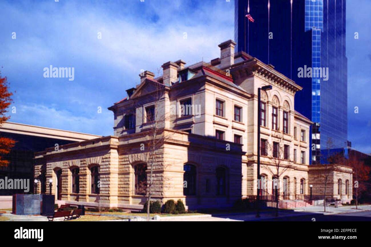 Little courthouse hi-res stock photography and images - Alamy