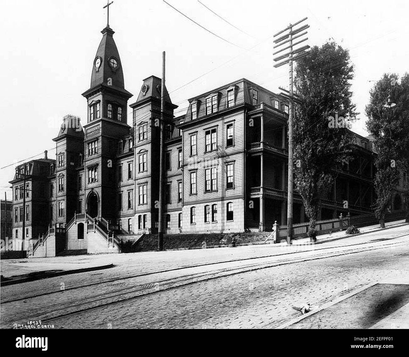 Providence hospital seattle hi-res stock photography and images - Alamy