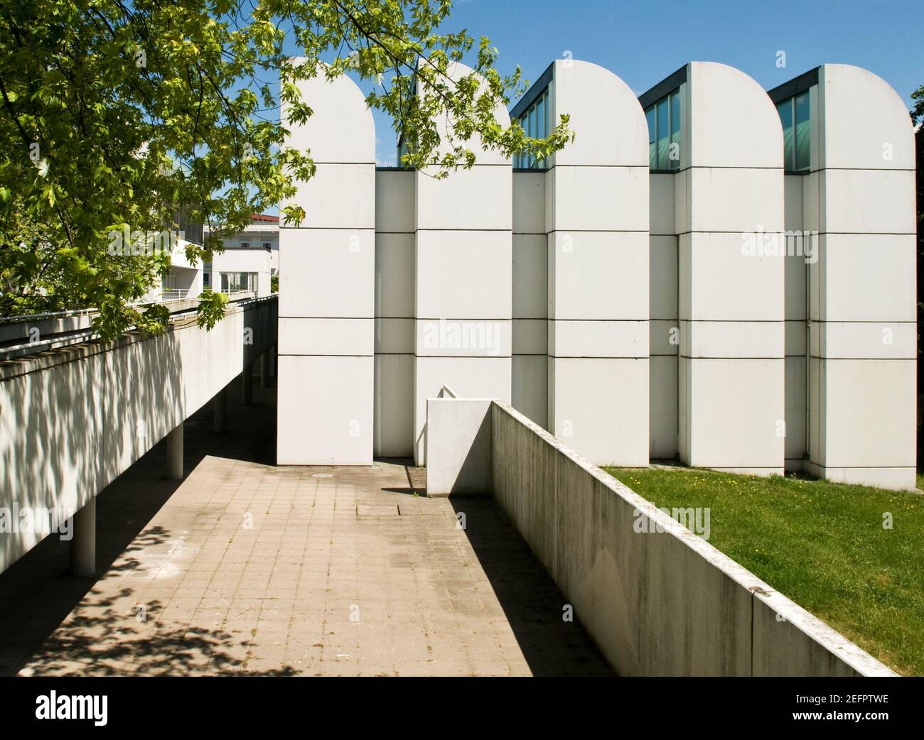 Bauhaus design hi-res stock photography and images - Alamy