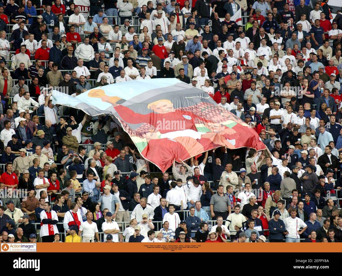 1966 world cup england win fans hi-res stock photography and images - Alamy