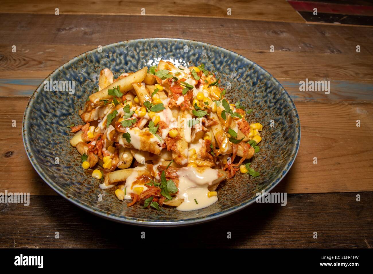 Chippy table hi-res stock photography and images - Alamy