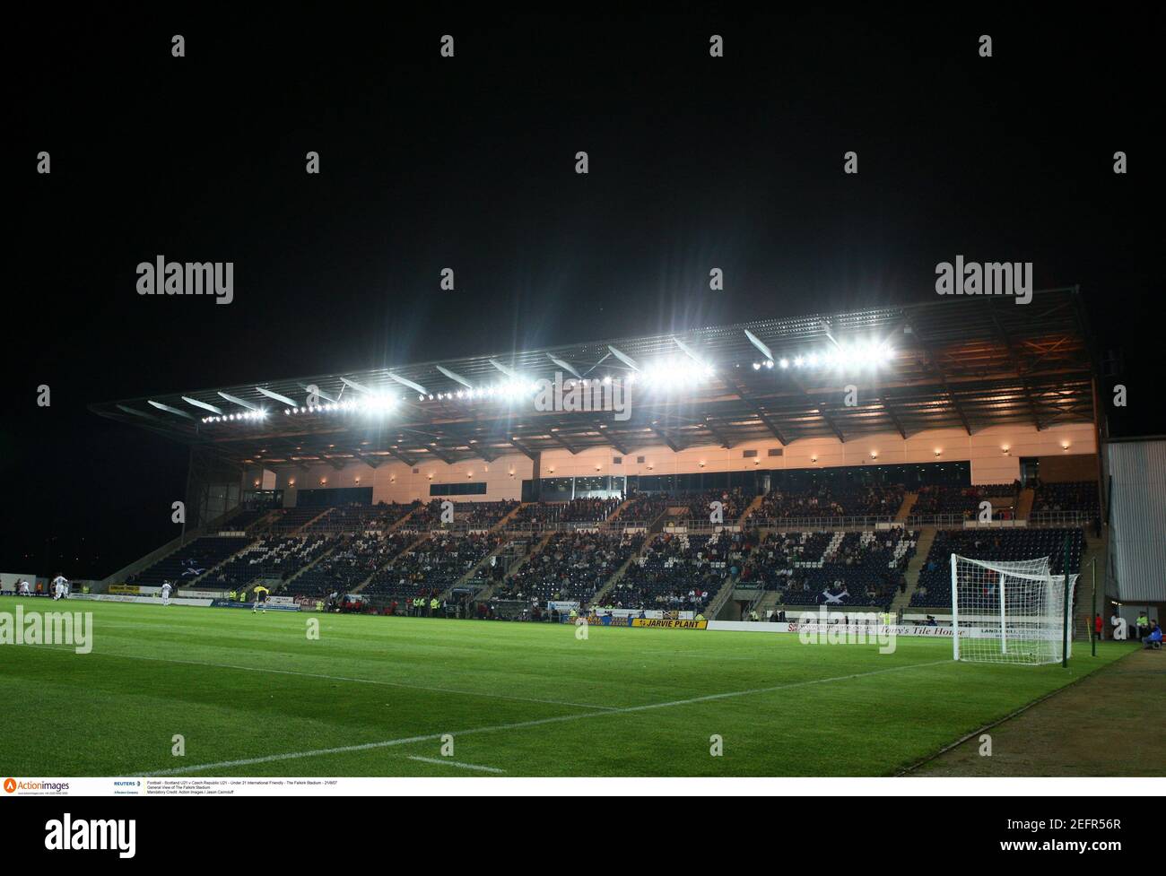 General view of the falkirk stadium hi-res stock photography and images ...