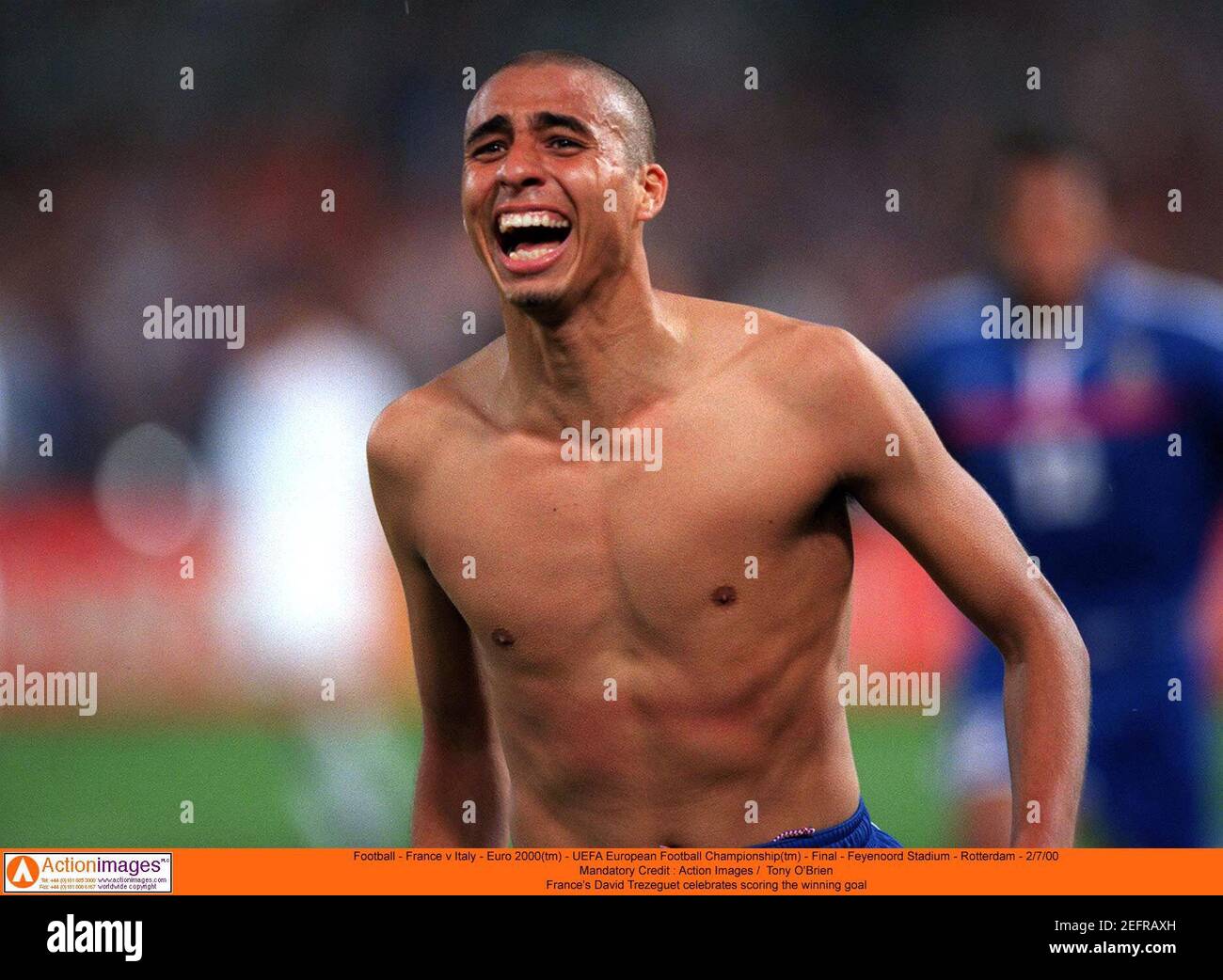 Trezeguet italy goal 2000 hi-res stock photography and images - Alamy