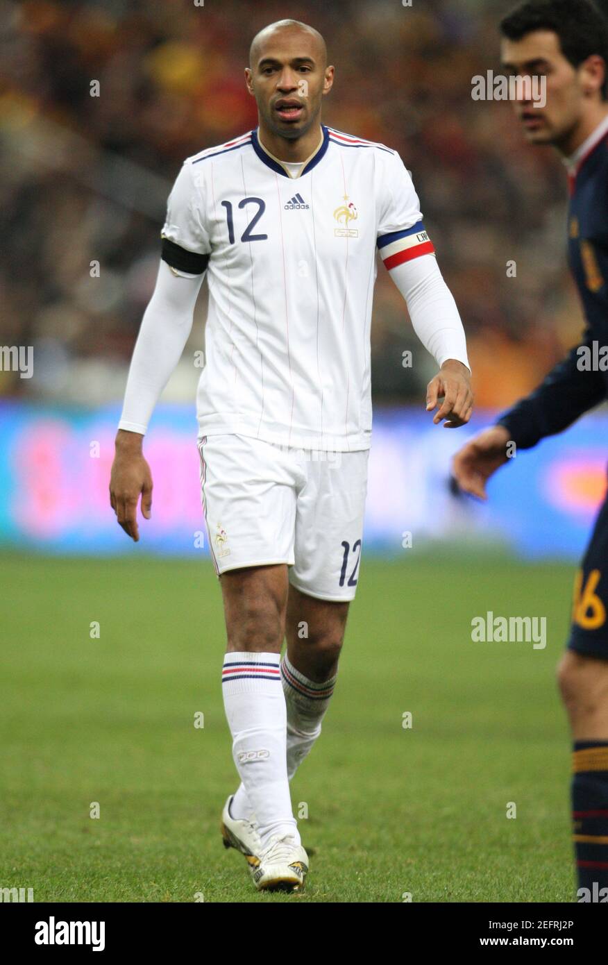 Thierry henry france england hi-res stock photography and images - Alamy