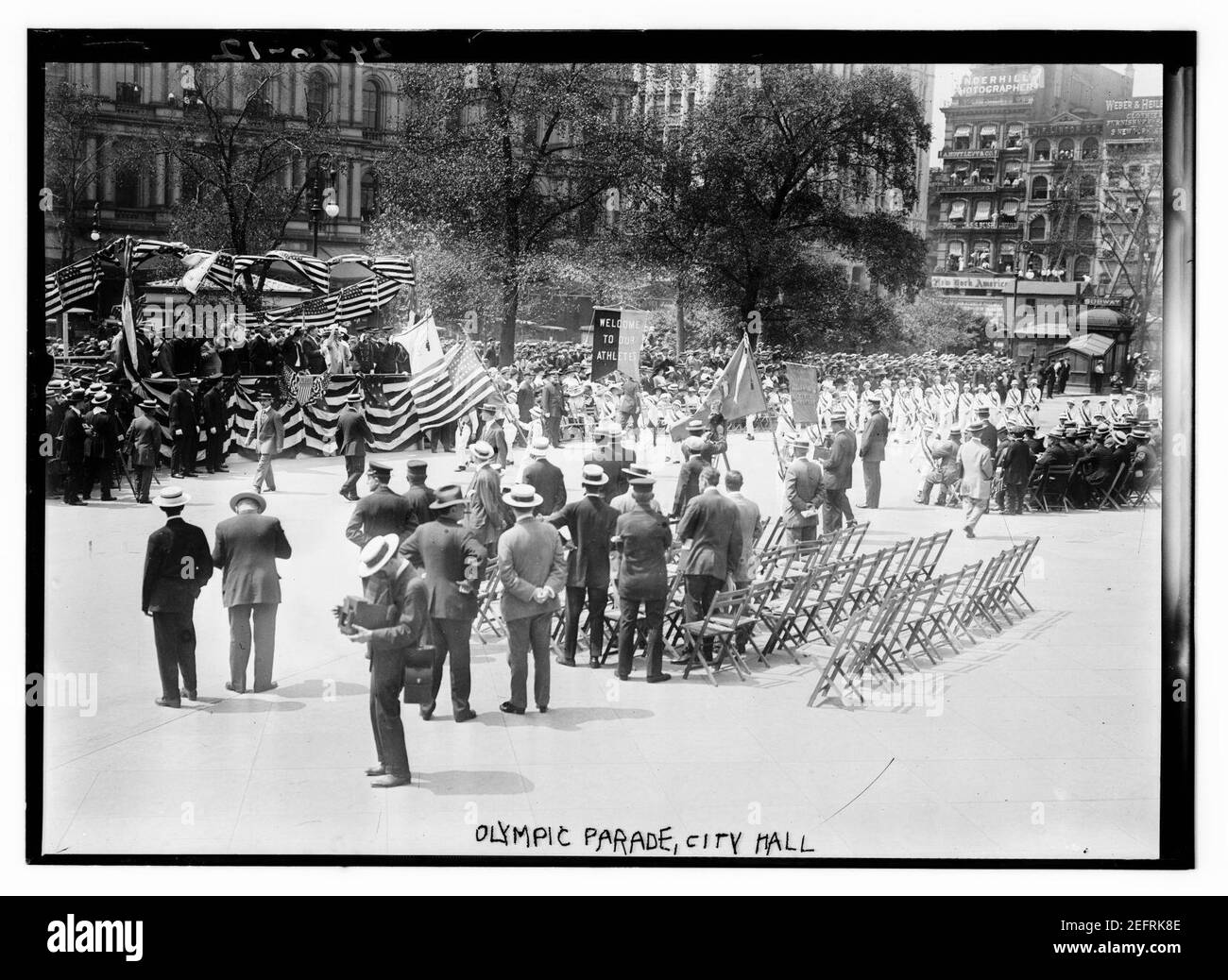 Olympic Parade, City Hall Stock Photo - Alamy