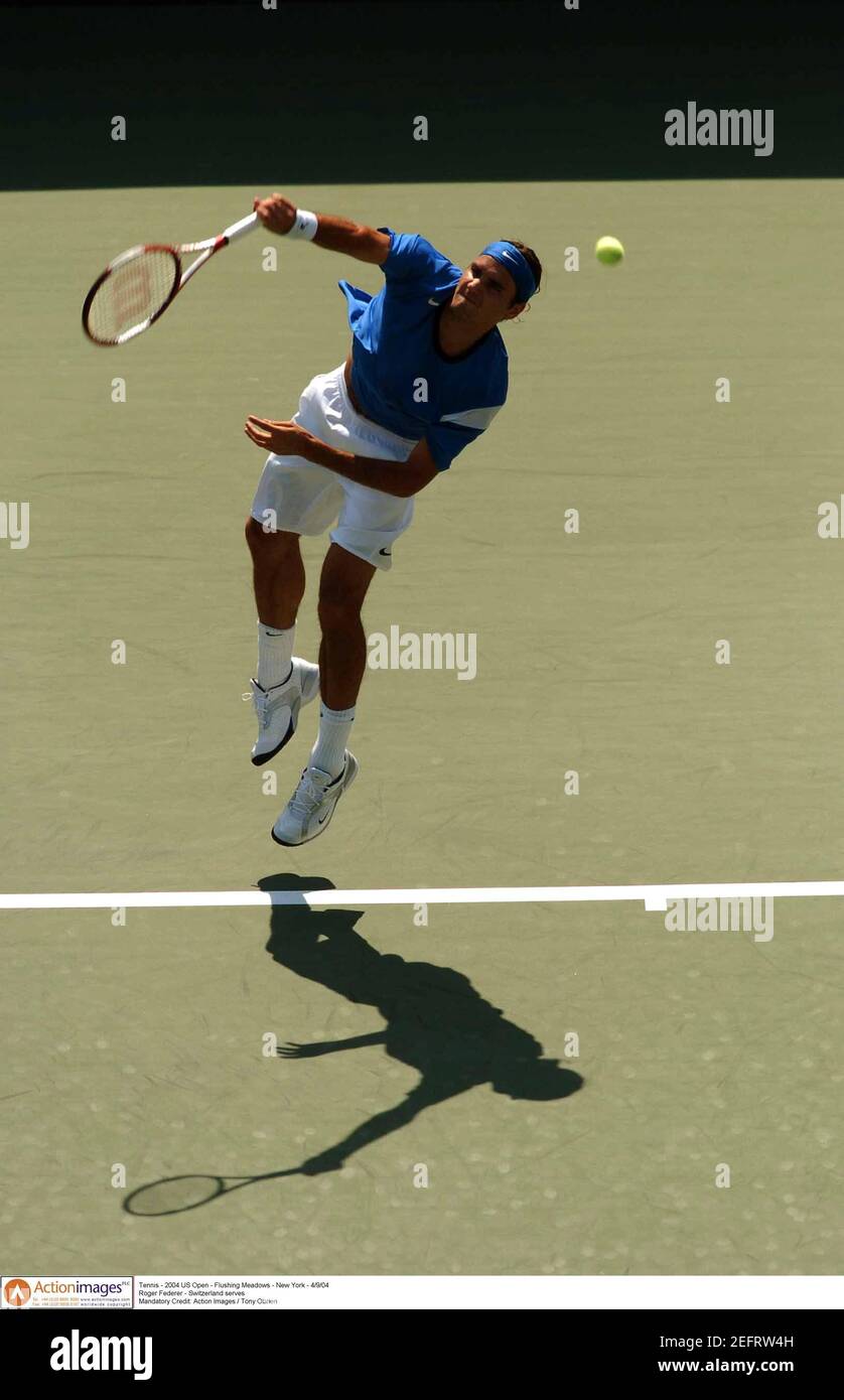 2004 roger federer us open hi-res stock photography and images - Alamy